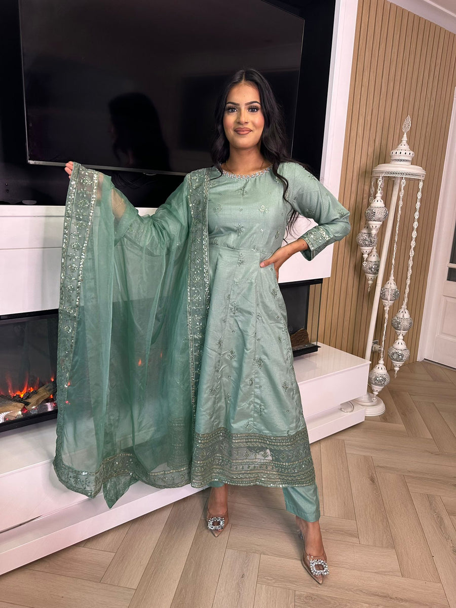 Neelam - Green D3-A2 – Zee Boutique
